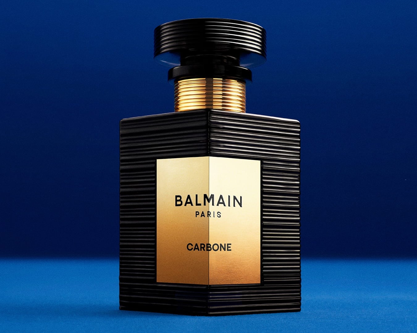 CARBONE EAU DE TOILETTE | Balmain Beauty